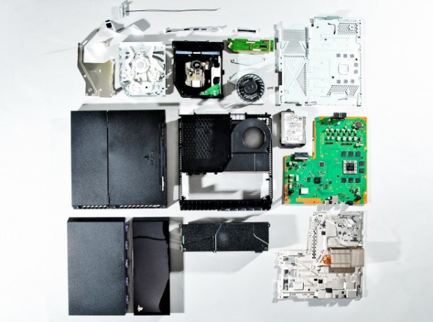 Take a Look at the PS4's Insides - XTREME PS